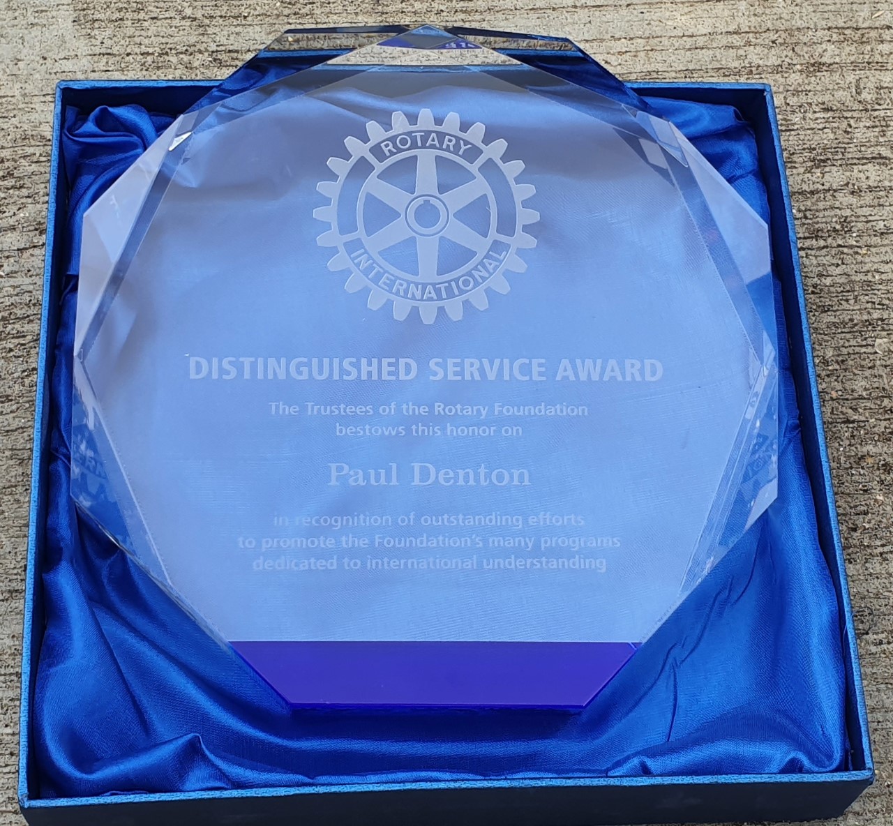 Dedicated Rotarian receives prestigious award from Rotary Foundation