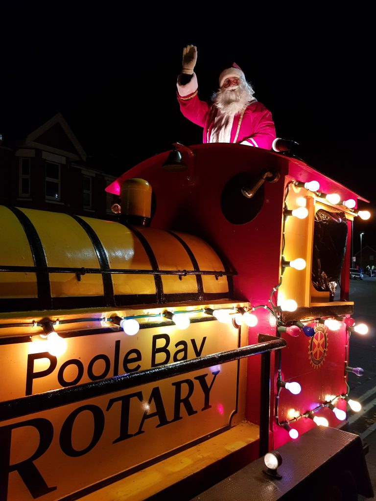 Rotary brings festive cheer to everyone - Rotary in Great Britain and ...