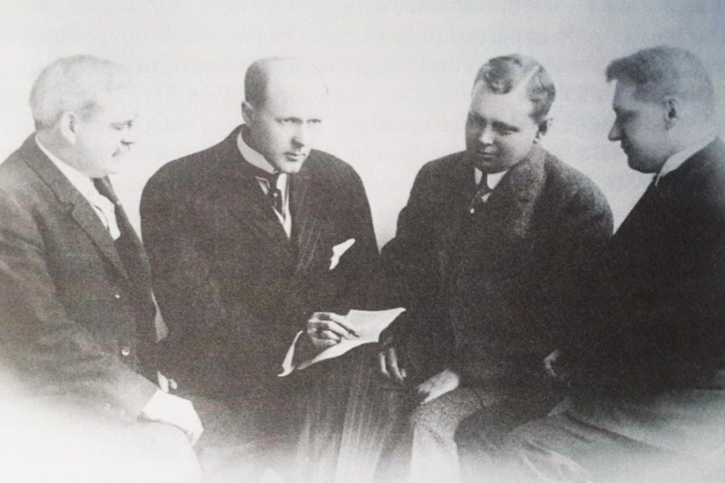 Rotary, one century later - Rotary in Great Britain and Ireland